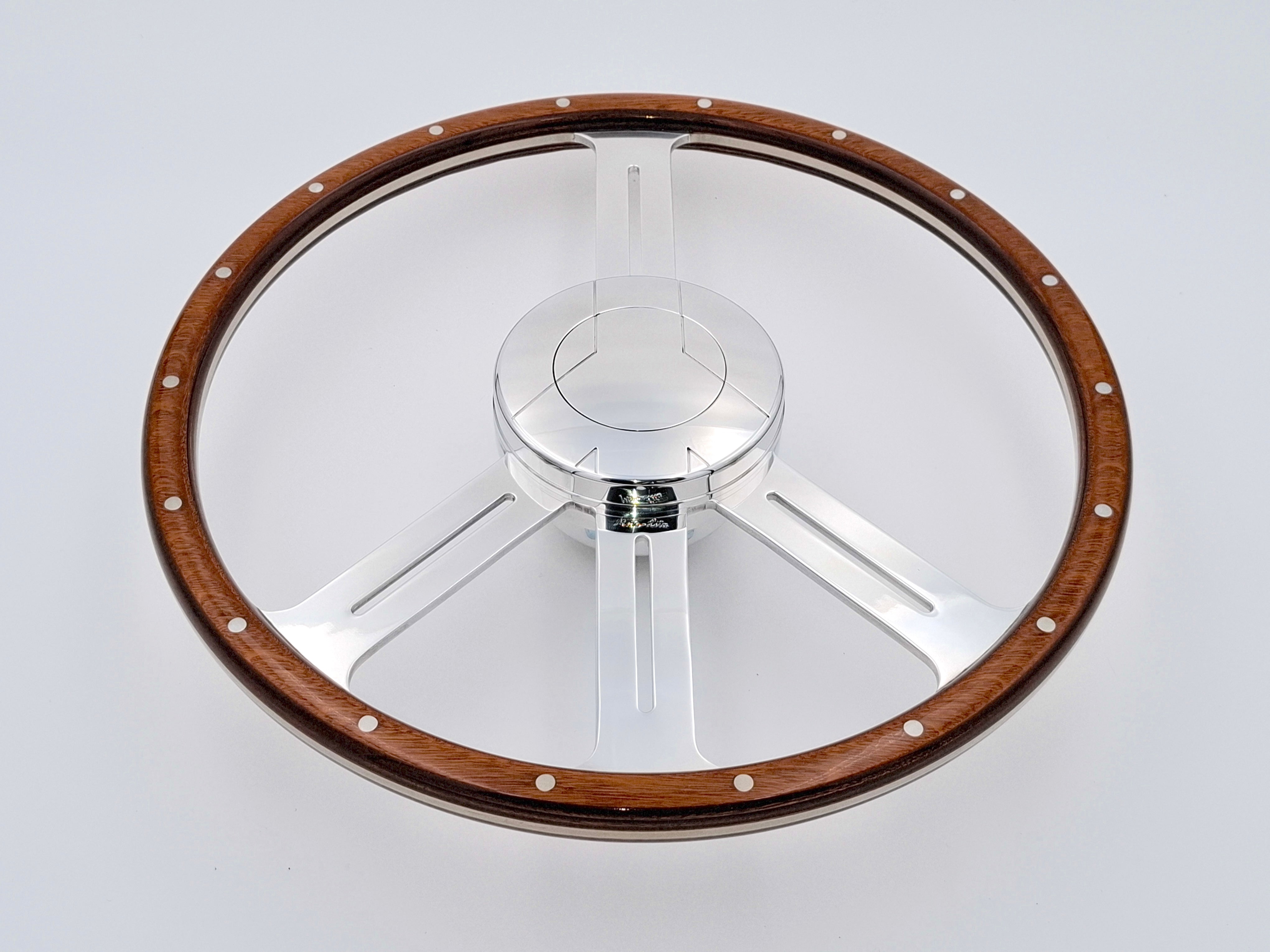 The Peace Wheel steering wheel synonymous with the VW Camper – Moto-Lita